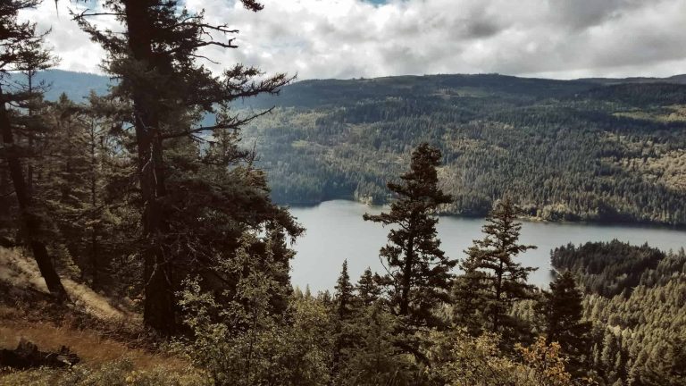 Signifikansi Budaya Yang Berkelanjutan Dari Kawasan Sun Peaks Bagi ...